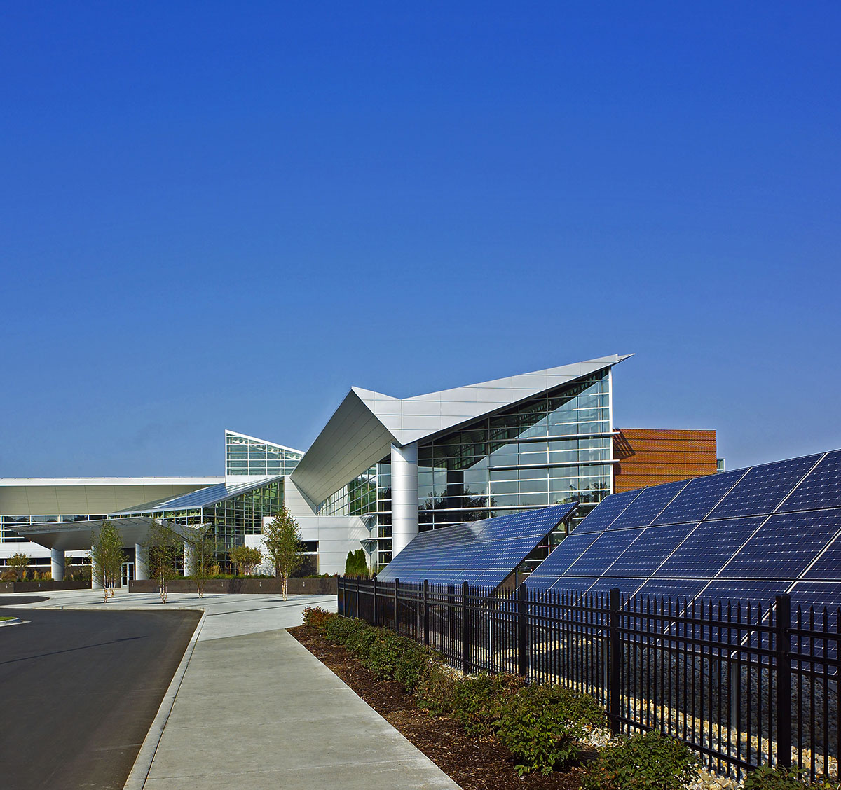 Hemlock Semiconductor Donates to Hemlock PSD - Hemlock Semiconductor